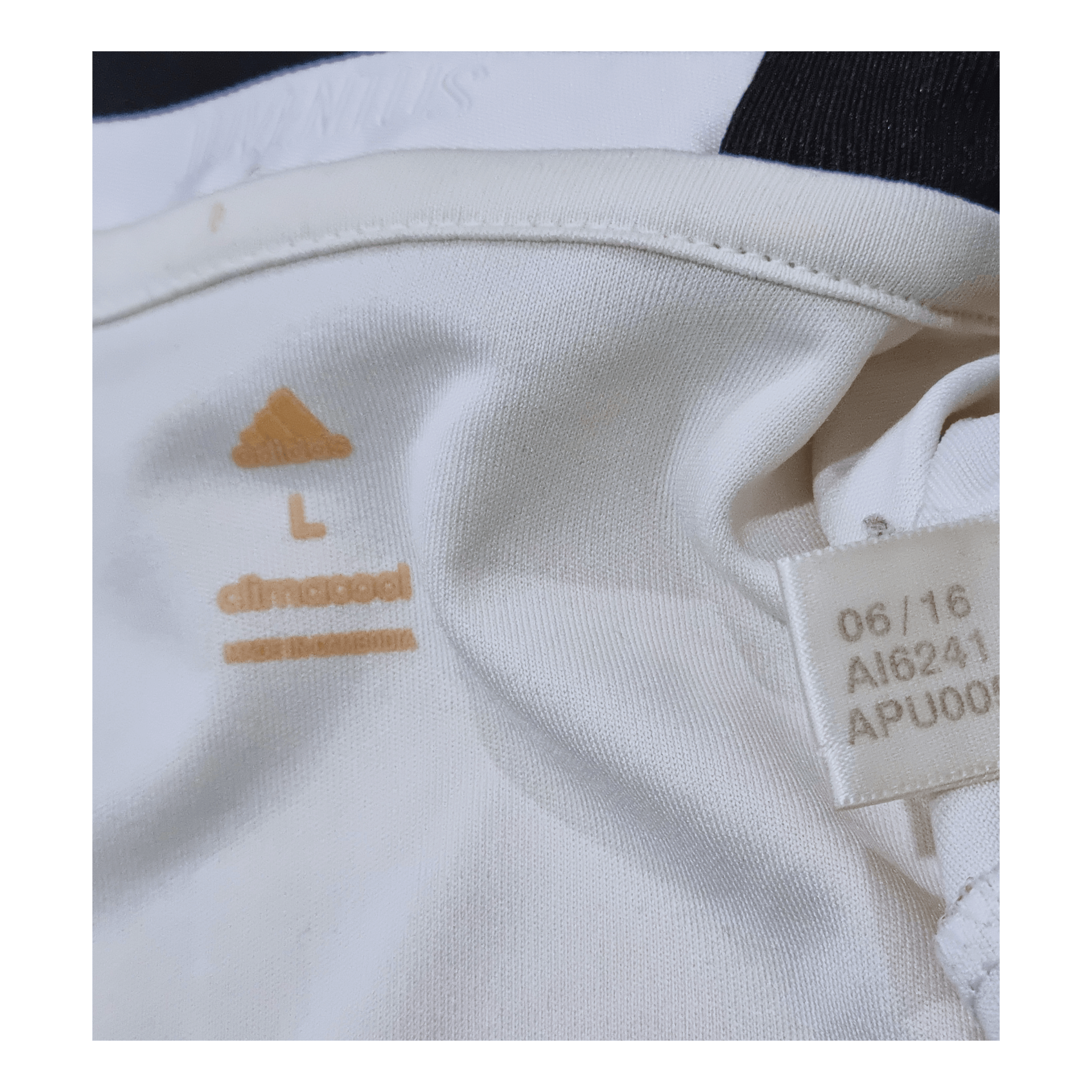 Juventus 2016/17 Home Jersey | Upcycled Locker